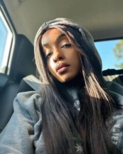 Lily Starfire Bio, Age, Career, Height, Boyfriend, Net Worth & More